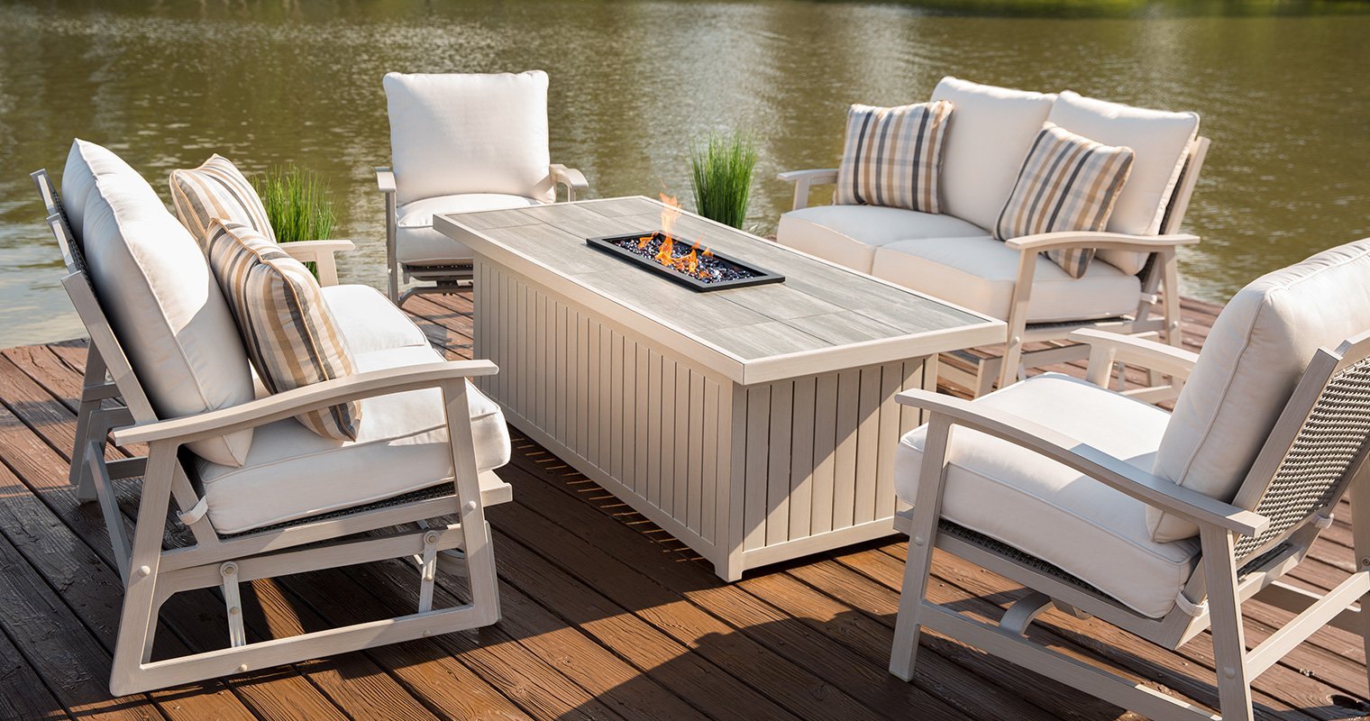 The Benefits of Gas Fire Pit Tables – Starfire Direct